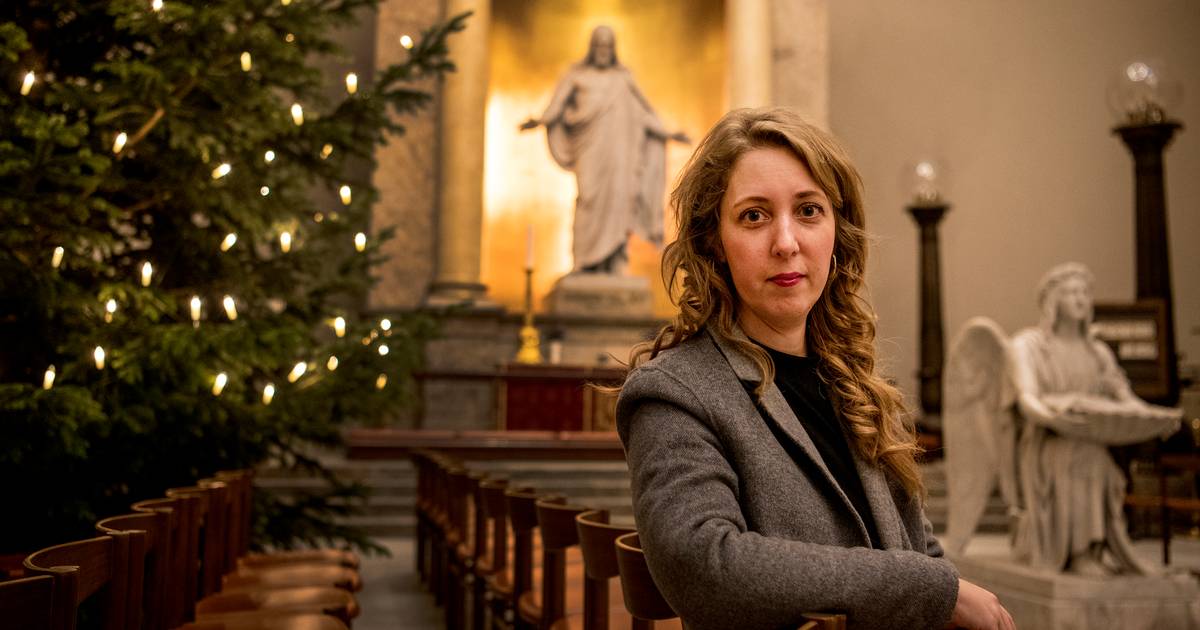 Hun prædiker det glædelige budskab nytårsnat - Jyllands-Posten