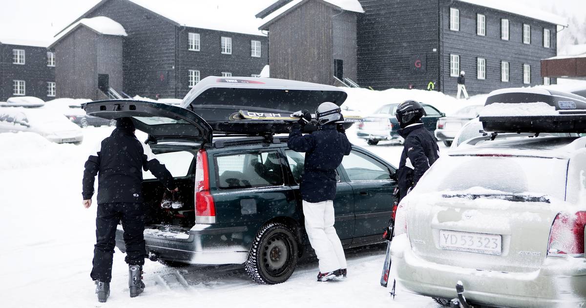 Trafikfare: Pas på når du pakker bil til vinterferien - Jyllands-Posten