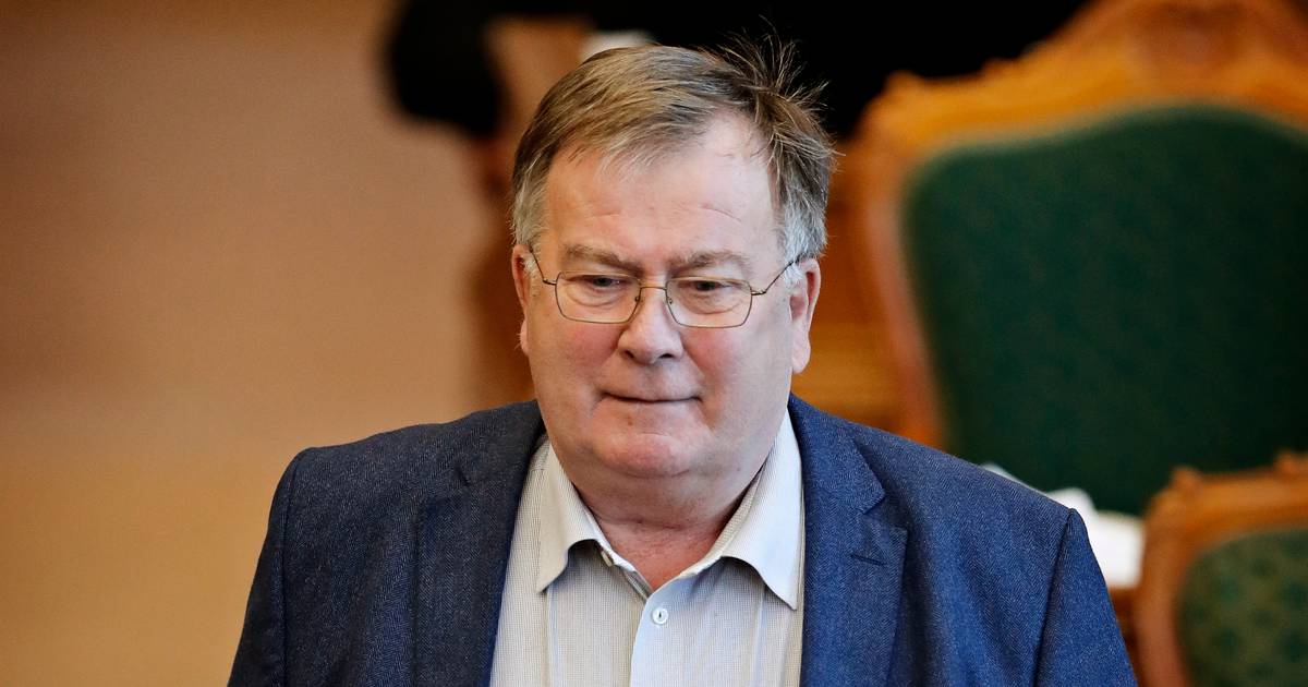 Hjort ser ingen fordele ved forbehold, men tøver fortsat med EU ...