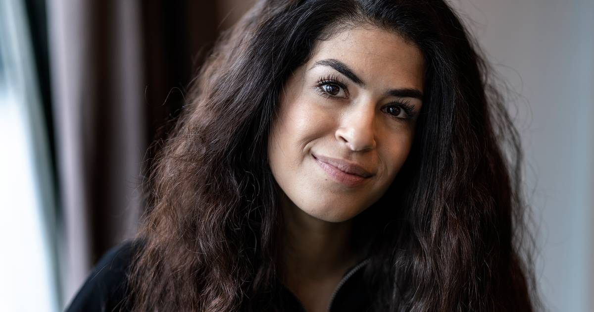 Yasmin landede hovedrollen på vej til sin dimissionsfest som pædagog ...