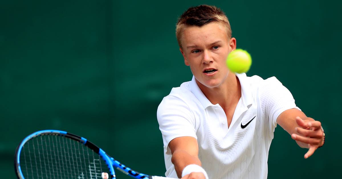 Holger Rune triumferede i sæsonfinale og er verdensetter - Jyllands-Posten