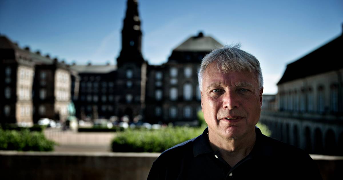 Uffe Elbæk bliver Alternativets gruppeforperson - Jyllands-Posten