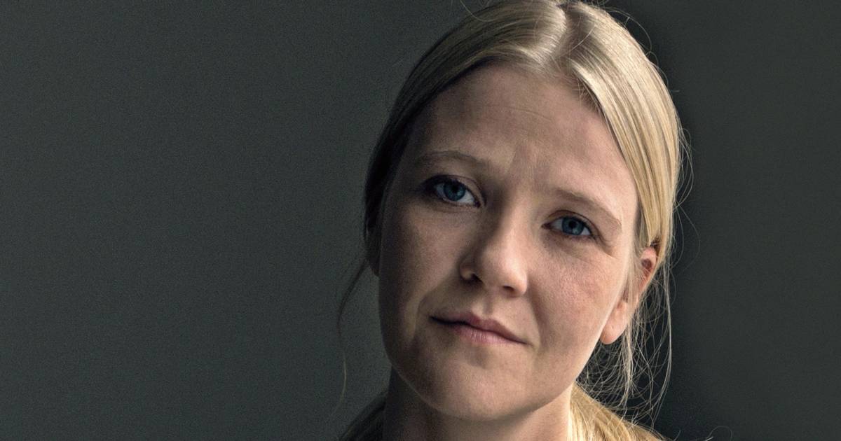 Krístin Eríksdóttir har skrevet barsk roman om to ramte kvinder Krístin Eríksdóttir har skrevet barsk roman om to ramte kvinder
