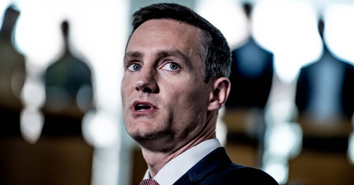 Rasmus Jarlov sygemeldes fra Folketinget - Jyllands-Posten