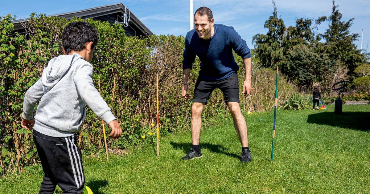 Far efter lang orlov: »Jeg kan klart mærke forskel« - Jyllands-Posten