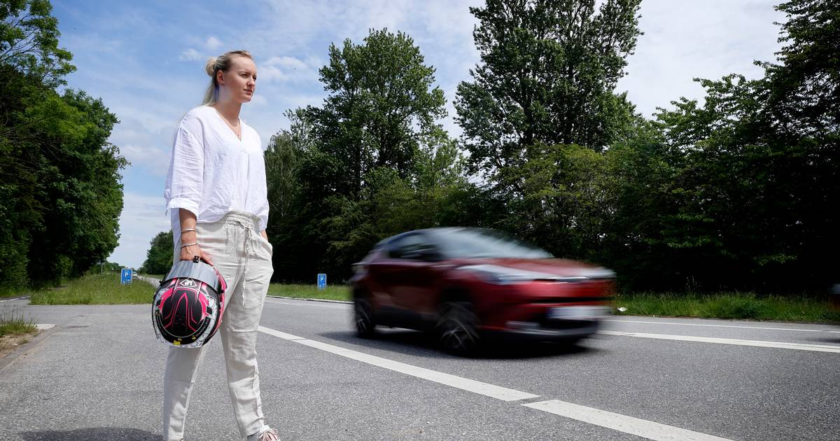 Chefen dukkede altid op, når hun klædte om, og mændene »var som sultne ...