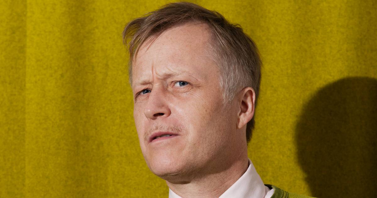 Kunsthallens direktør stopper - Jyllands-Posten