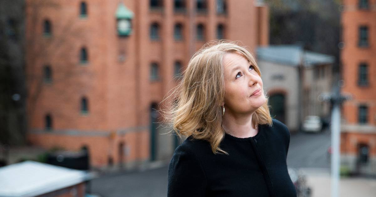 ”Året med 13 måneder” er både indsigtsfuld og kompromisløs