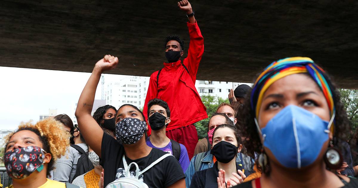 Uro rammer brasilianske byer i protest mod sort mands død