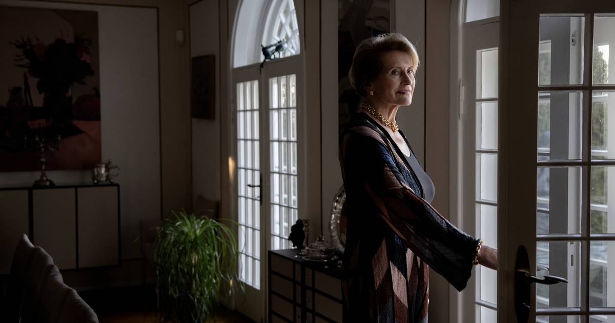 Kunsten er livgivende for Karin Salling - Jyllands-Posten