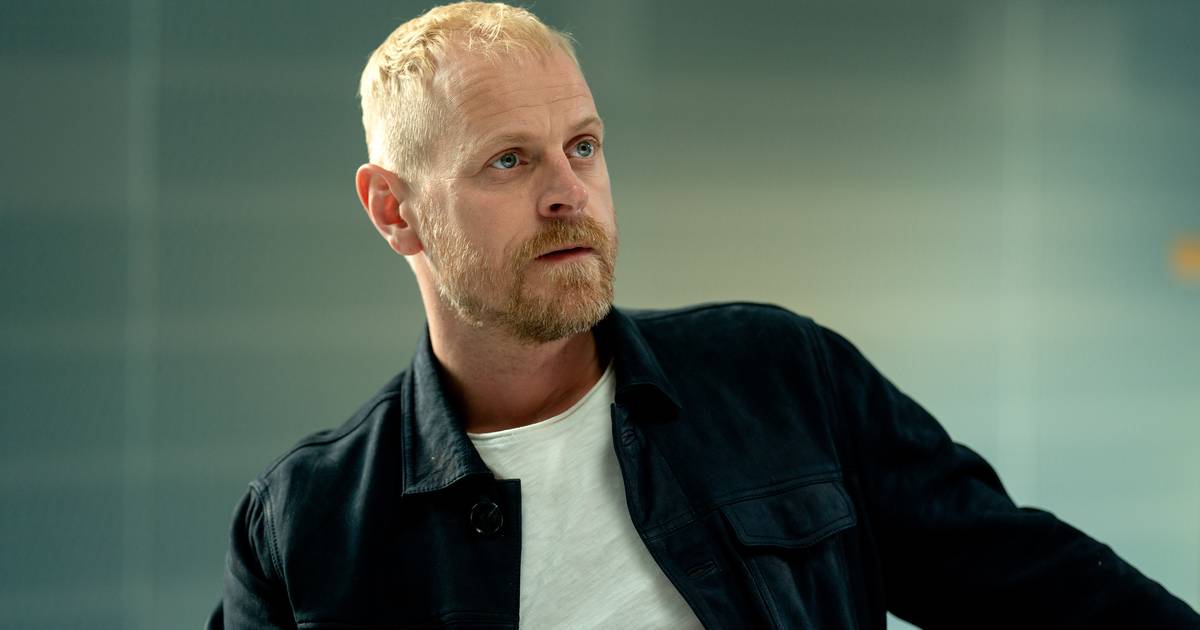 Carsten Bjørnlund har altid leget med sprog – nu indspiller han scener ...