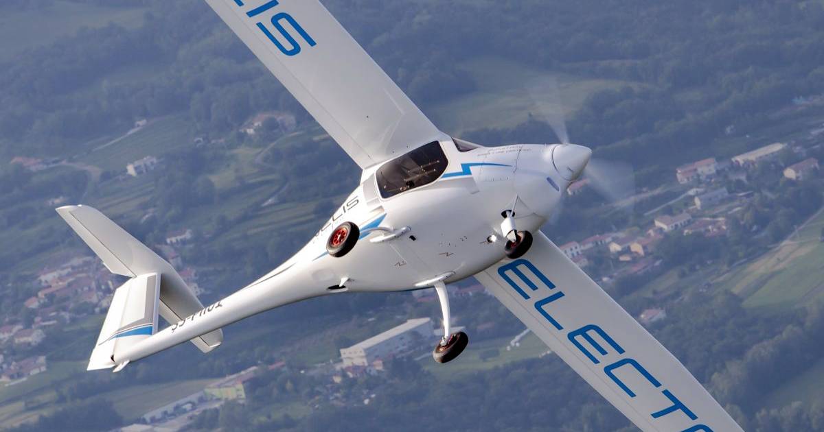 Forsvaret har sendt sine første el-fly på vingerne - Jyllands-Posten