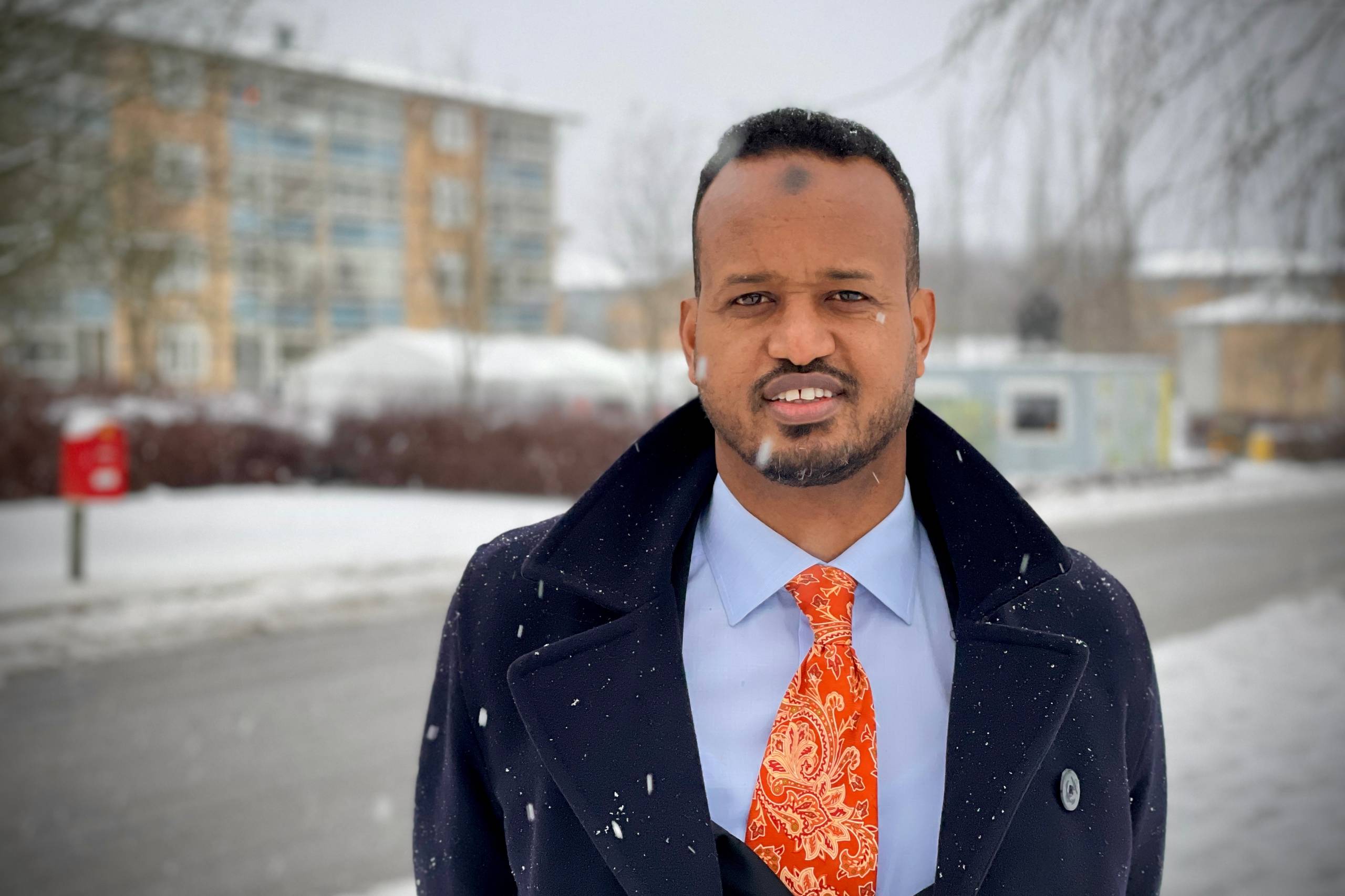 Ismail Hussein Hassan bor på Ellekonebakken, der lige er røget af ...