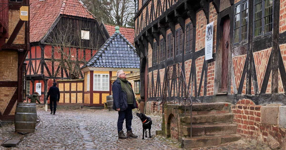 International rejseguide placerer Bornholm og Amalienborg Slot i Aarhus ...