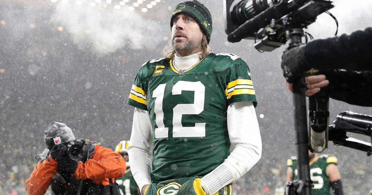 Aaron Rodgers tager en sæson mere i Green Bay efter tvivl