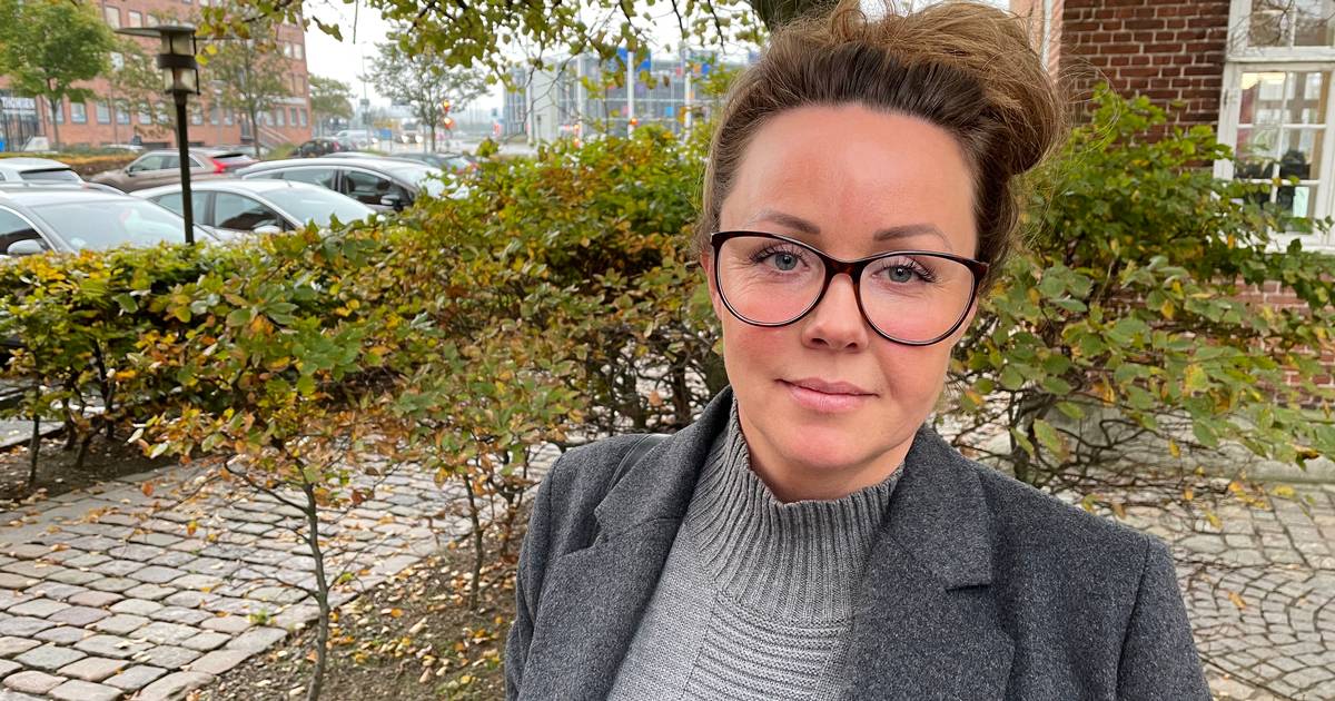 Familiechef endte i mediestorm efter »strip-sag«: Nu forlader hun ...