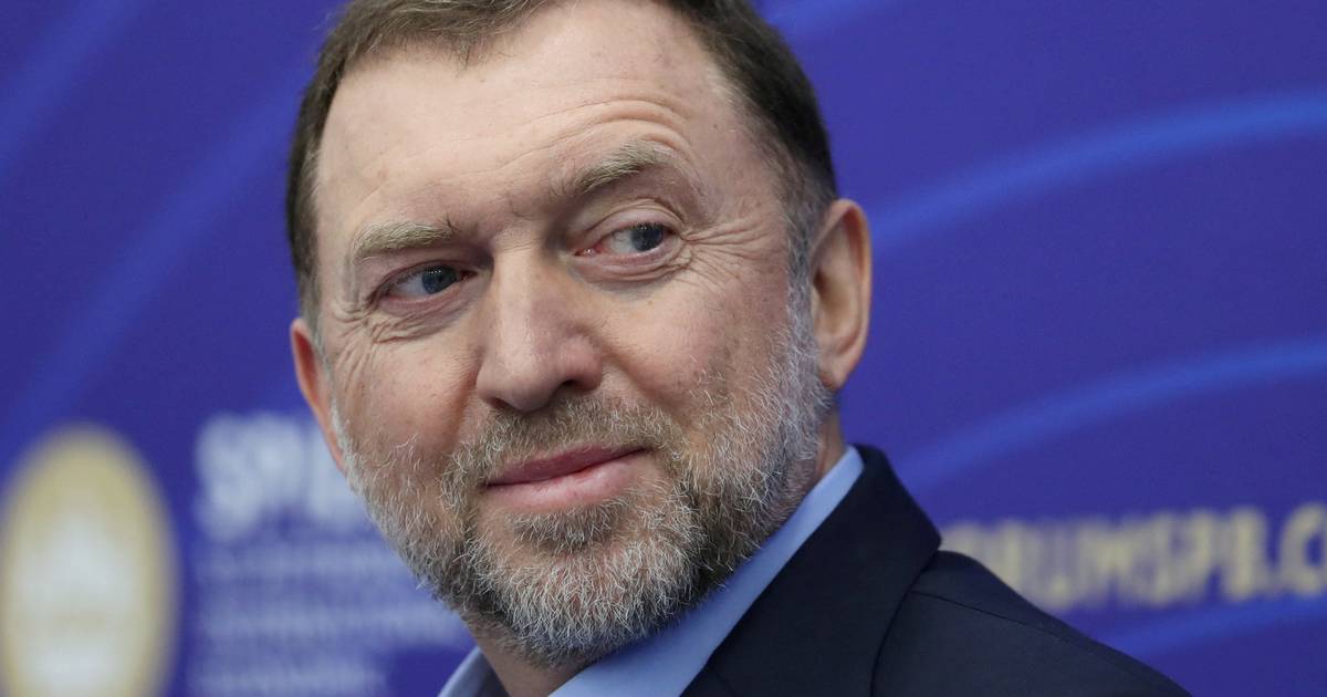 Russisk milliardær advarer: »Rusland løber tør for penge i 2024« - Finans