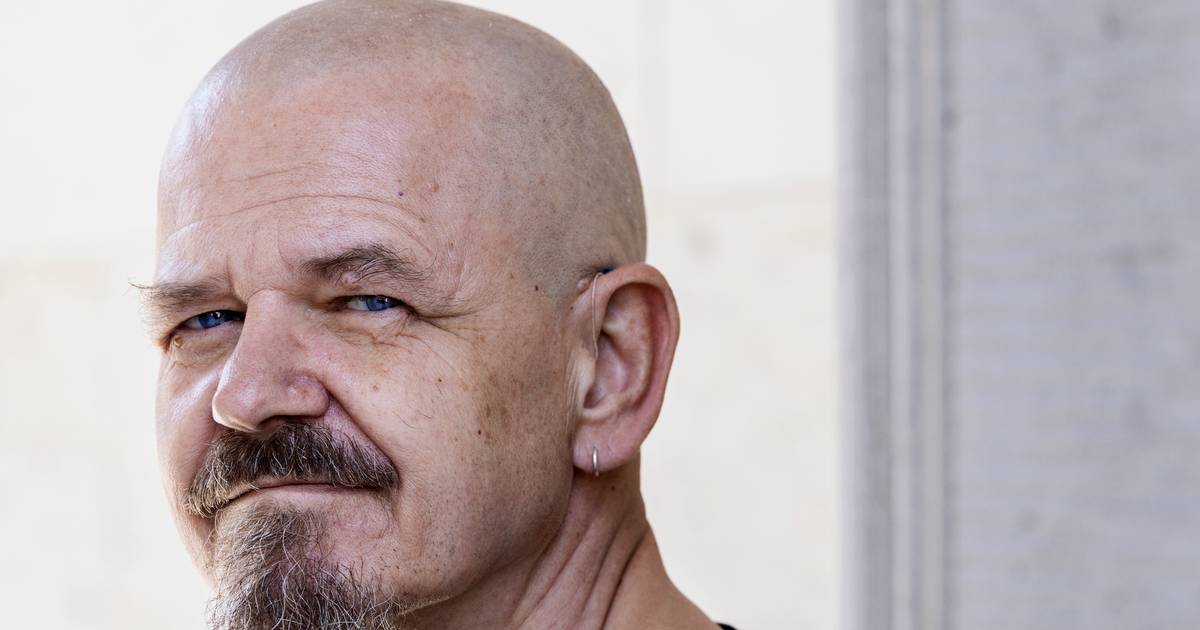 Kim Leines uhyggeligt aktuelle politiske spændingsroman adresserer ...