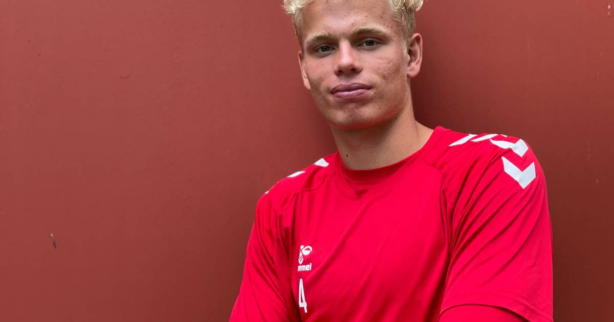 Ung og tæt på den store fodbolddrøm - pludselig blev det hele sort ...