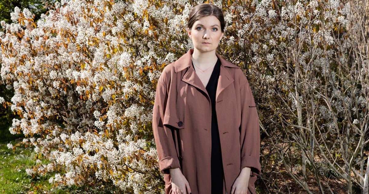 »Jeg ville skrive om den vilde og urolige tid mellem at være barn og ...