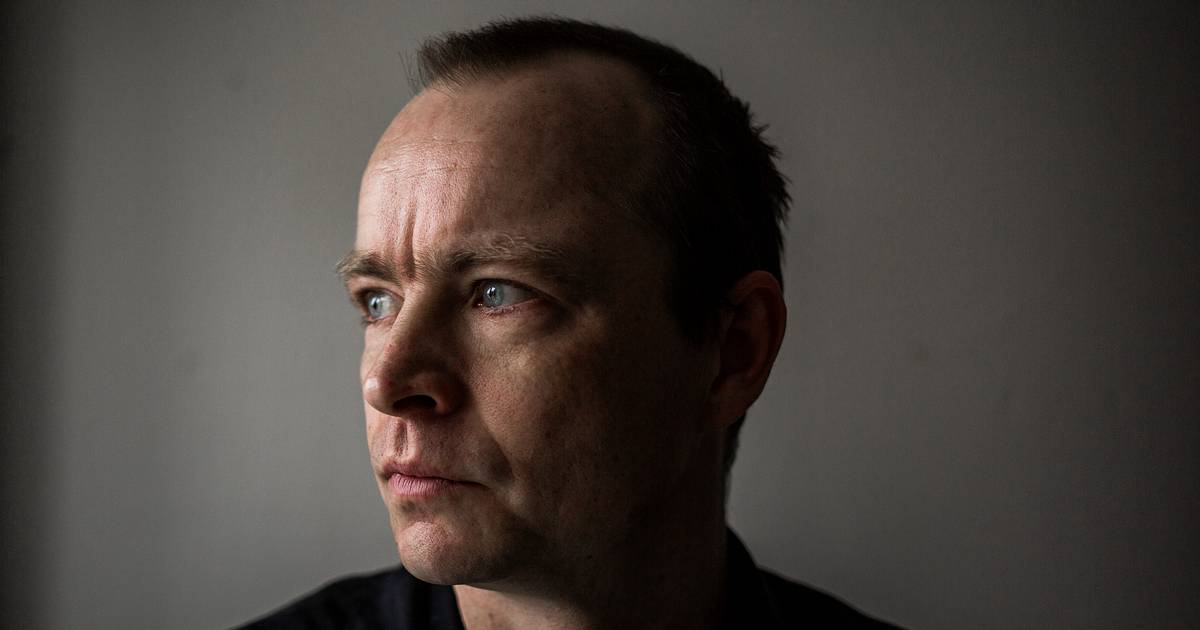 Forfatteren Peter Adolphsen valgte at skrive, da han skulle vælge sin ...