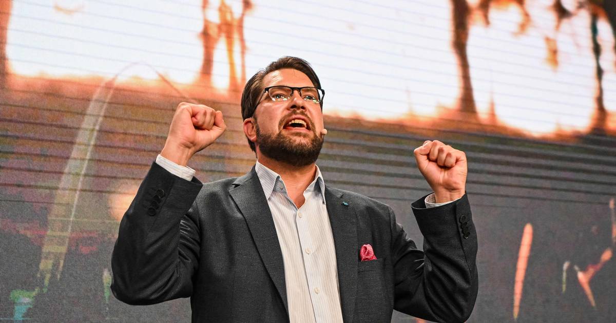 Dramatisk valggyser i Sverige. Pilen peger på historisk magtskifte. Men ...
