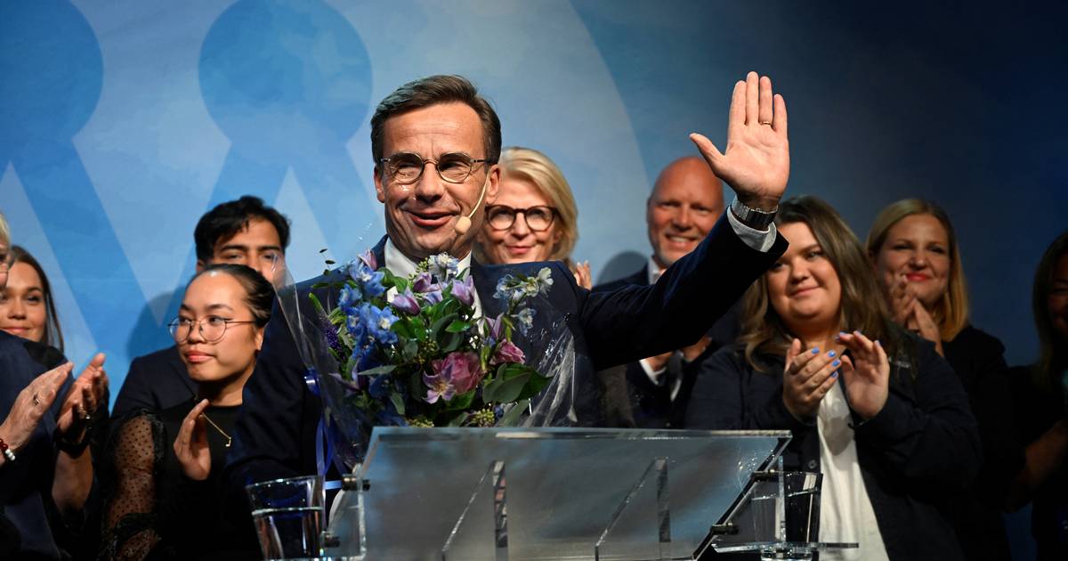 Moderaternas leder vil begynde at danne ny svensk regering