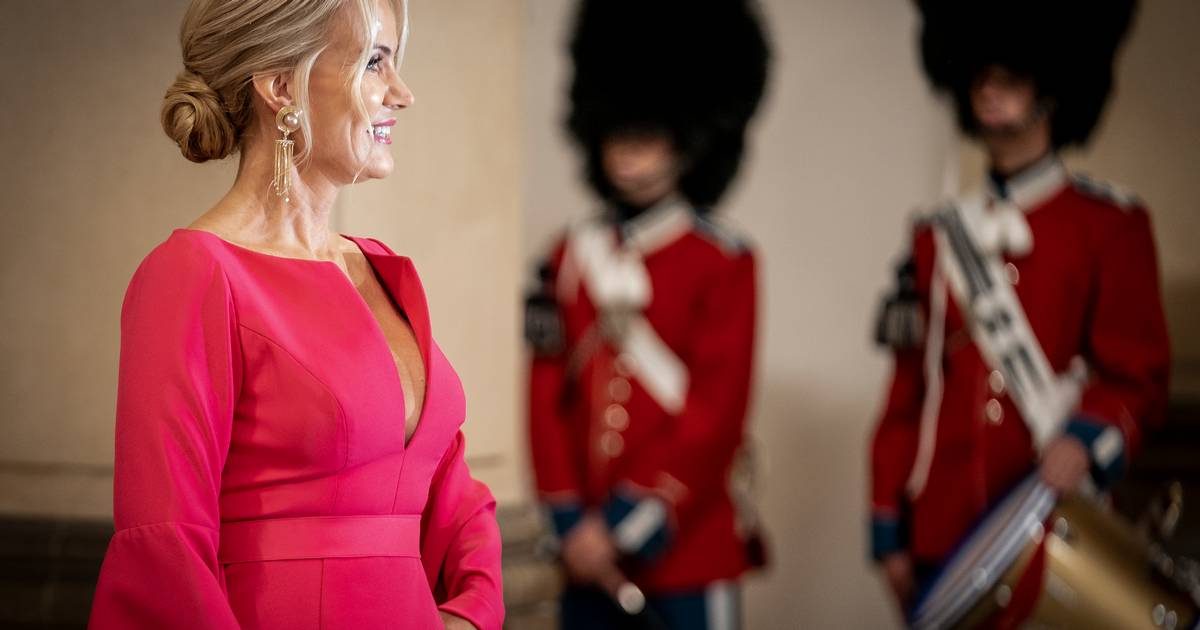 Helle Thornings lyserøde kjole skal udstilles af Nationalmuseet ...