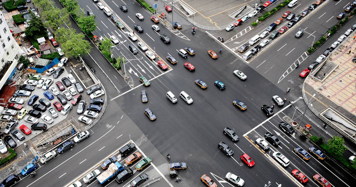 Se videoen: Forskere tester flyvende biler - Finans