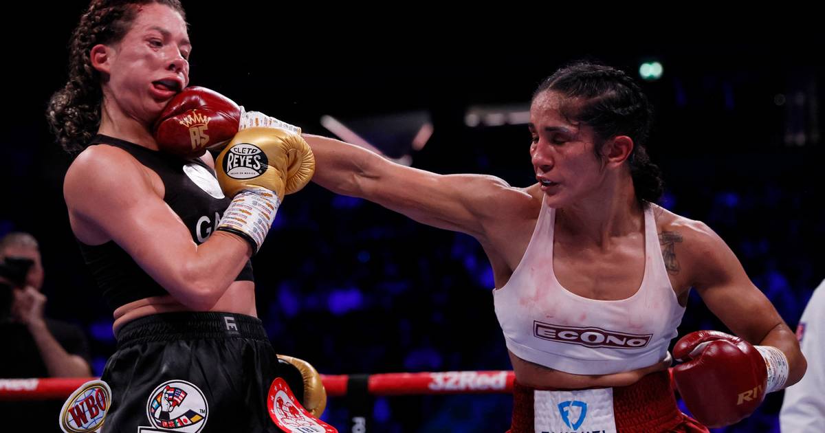 Sarah Mahfoud mistede sit VM-bælte i magtdemonstration - Jyllands-Posten