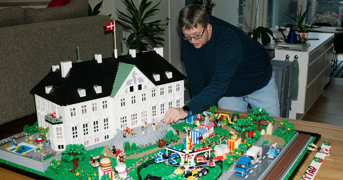 Han står bag Sallings-juleudstilling: Morten Sørensen har to rum i sit ...