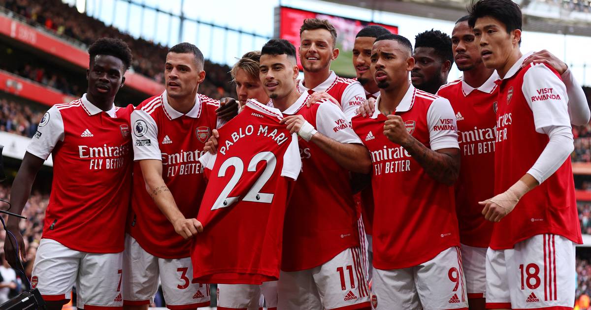 Arsenal generobrede førstepladsen med sejr over oprykker - Jyllands-Posten