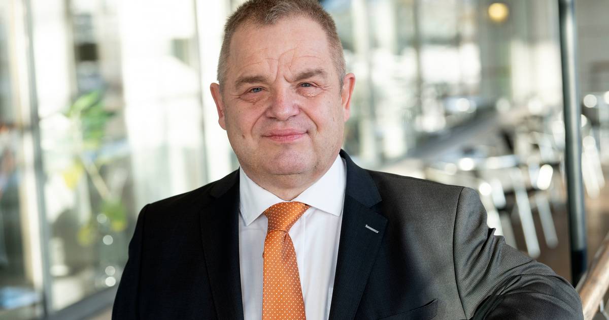 Landets største banker rammer en truende nedtur med kunder i økonomisk ...