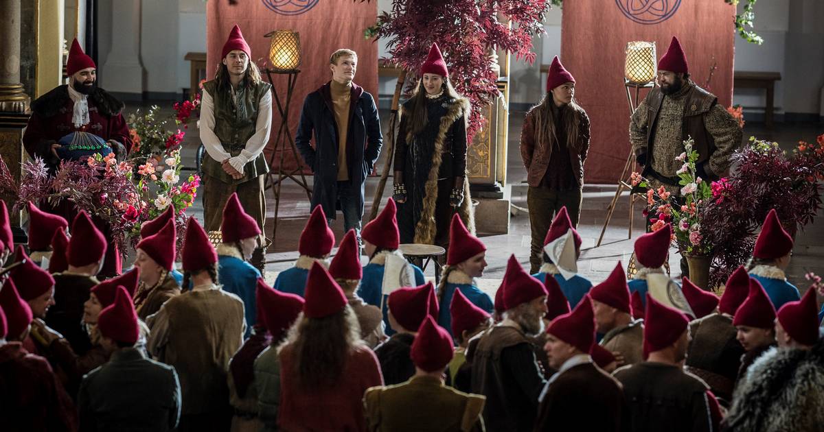 Splittelse i nisseland og stjålne julehjerter - Jyllands-Posten