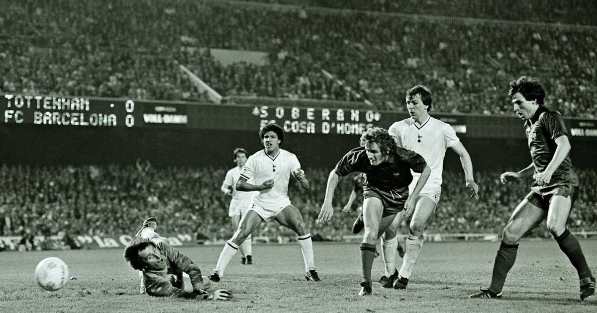 Dengang kastede de knive efter Allan Simonsen