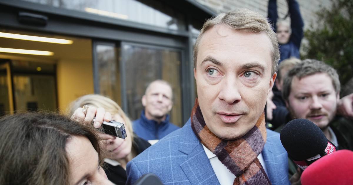 Kæmpe sejr for Messerschmidt: Frifundet - Jyllands-Posten