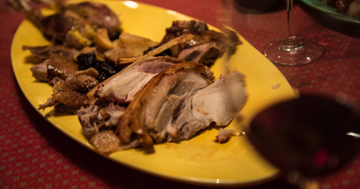 Måske derfor kan nogle spise mere julemad end andre - Jyllands-Posten