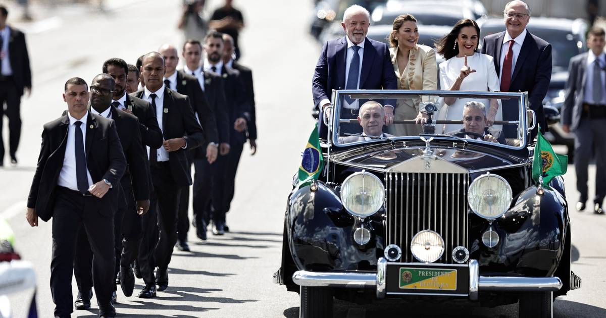 Brasiliens politi stopper bevæbnet mand ved præsidentindsættelse