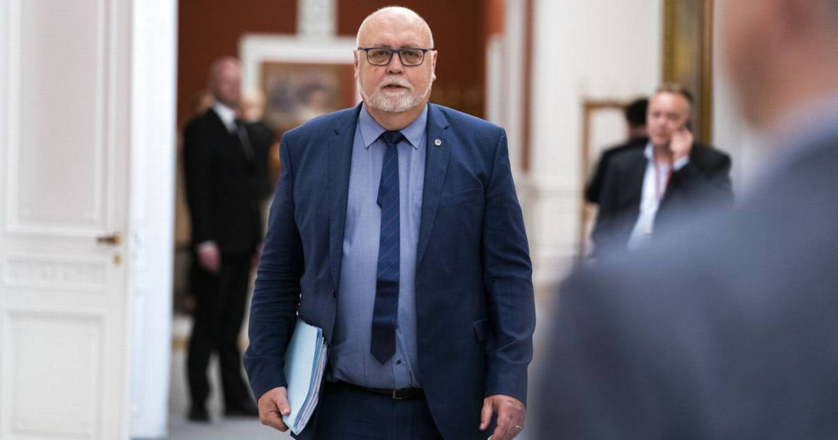 Garvet Venstre-politiker fik ikke genvalg og forlader politik helt ... Garvet Venstre-politiker fik ikke genvalg og forlader politik helt ...
