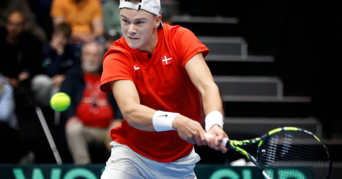 Rune sled sig forbi ung amerikansk servekanon i Mexico - Jyllands-Posten