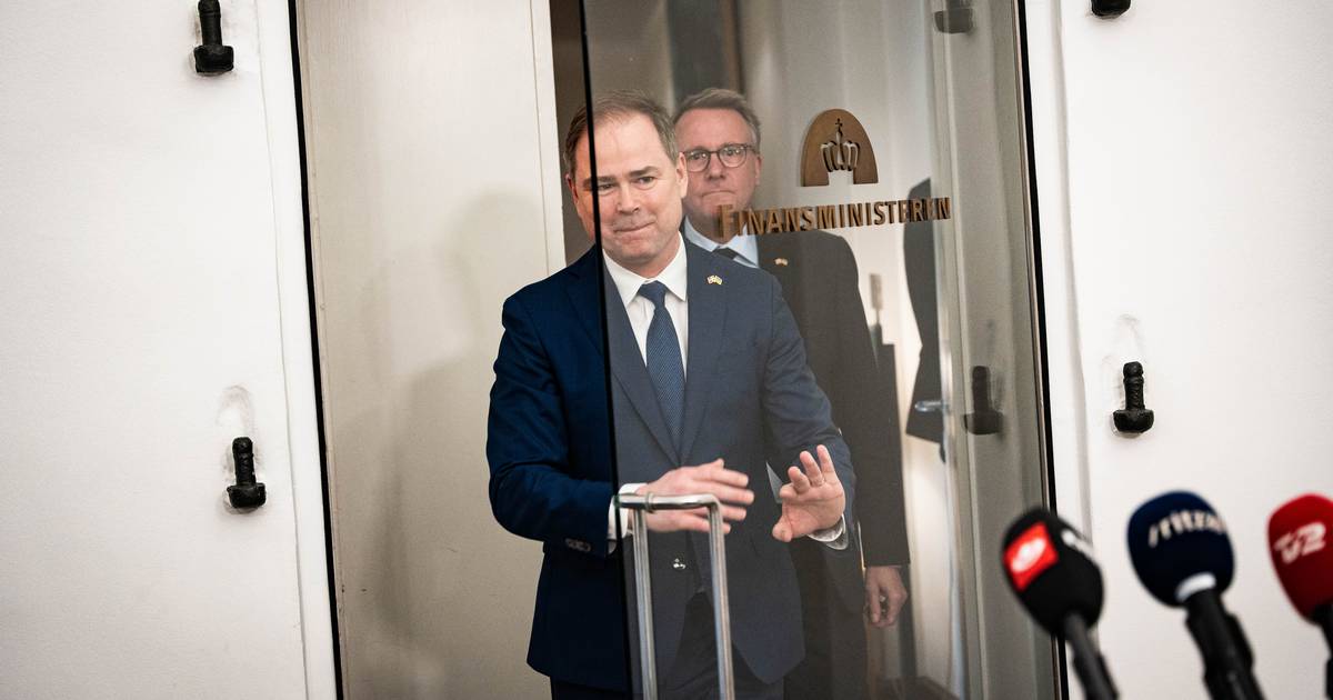 Regeringen afsætter småpenge til andre partier i finanslov