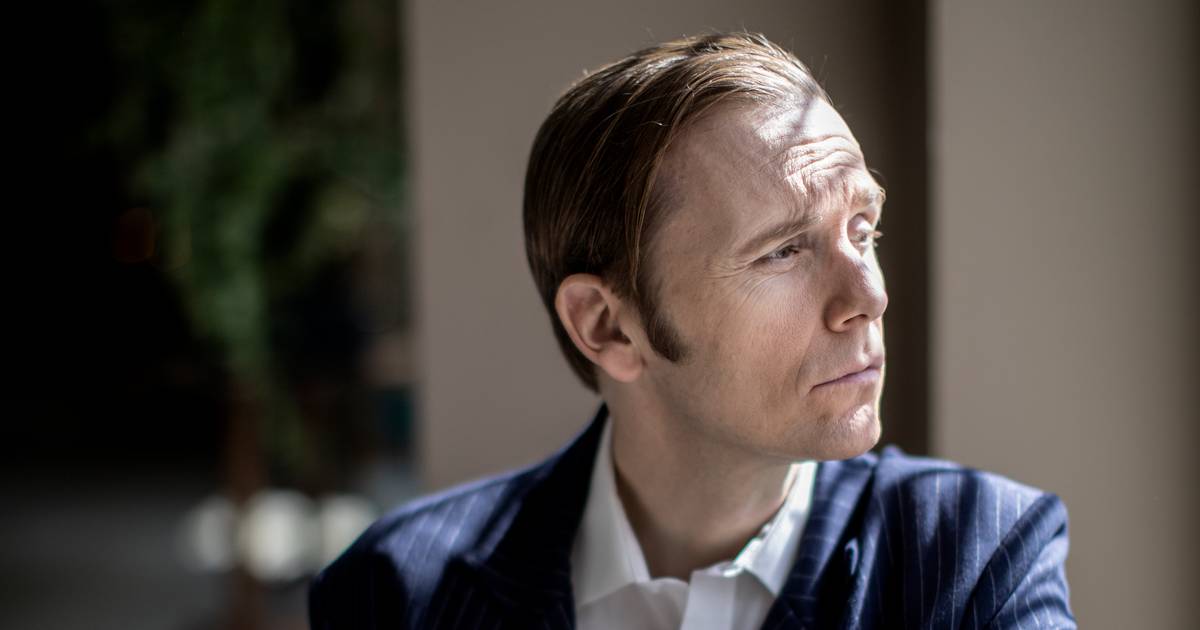 Martin Hall vil altid foretrække nutiden