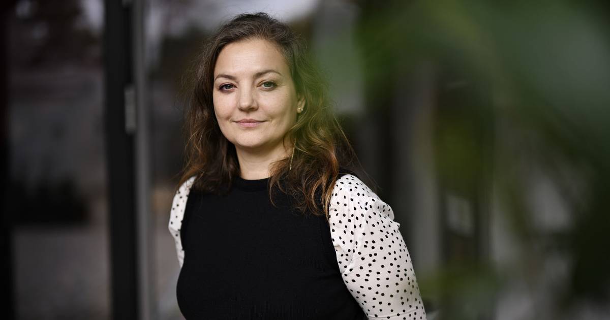 Laura Bro er yngste skud i skuespillerslægt - Jyllands-Posten