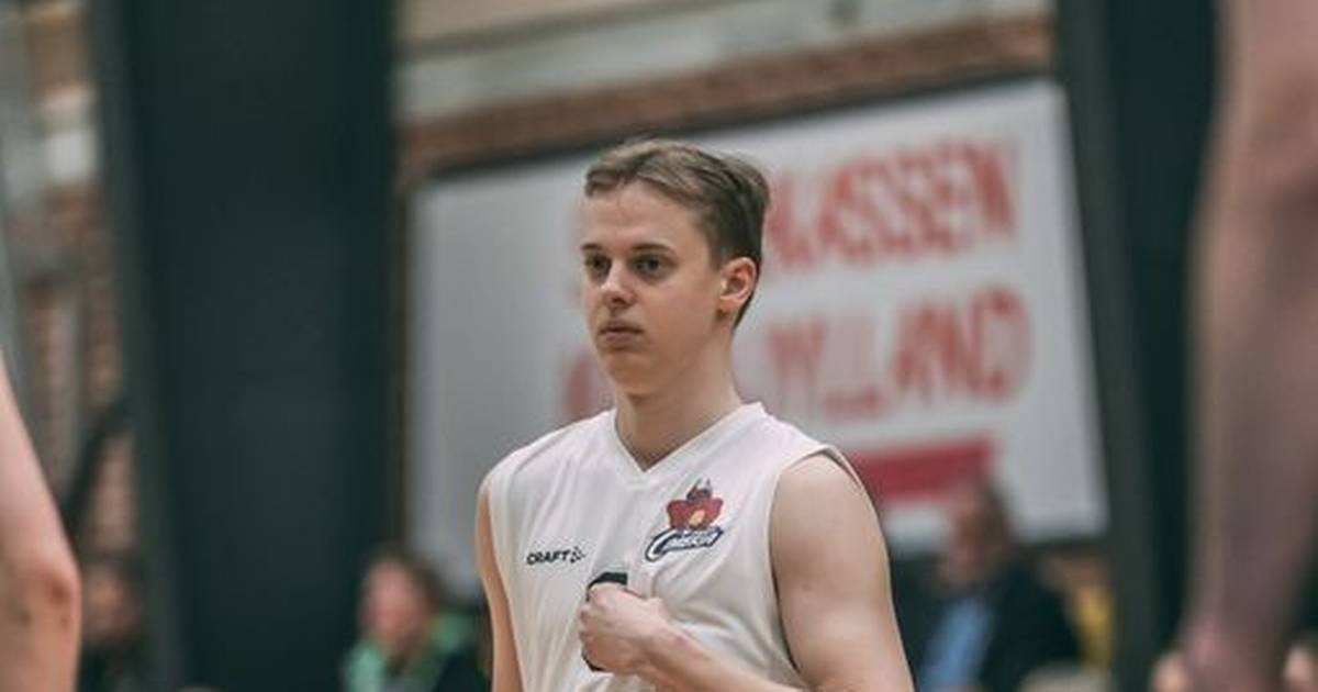 Som helt ung hentede han vand til spillerne: I dag er han både anfører og veteran