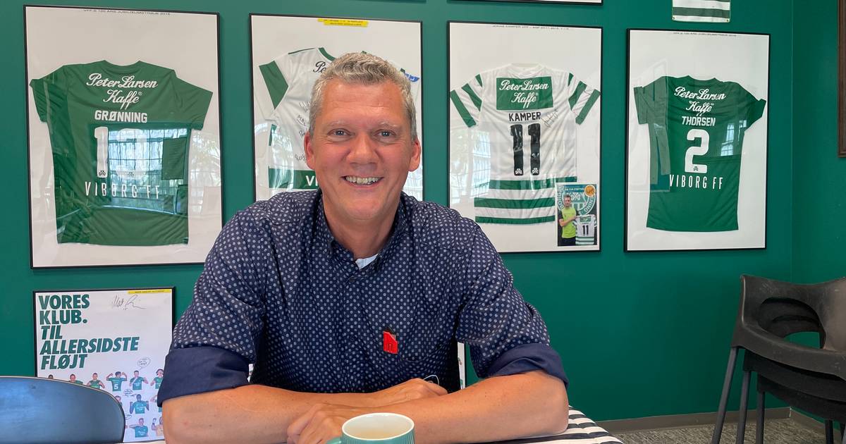 Han blev smidt ud af klubben: I dag har Lars Lauritsen fem Viborg FF ...