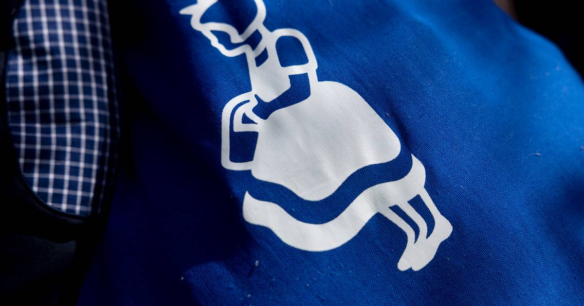 Kunstner vil skifte navn til Irma Pigen - Jyllands-Posten