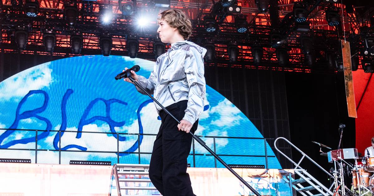Dansk band på stor opgave på Roskilde Festival. Lidt for stor ...