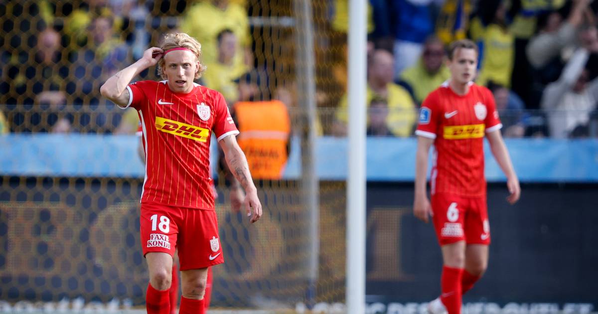 Mads Bidstrup forlader Brentford og skifter til Salzburg - Jyllands-Posten