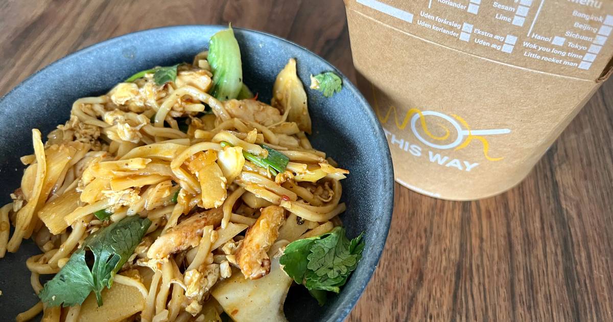 Der er noget forløsende over at slubre nudler i sig på en regnfuld ...