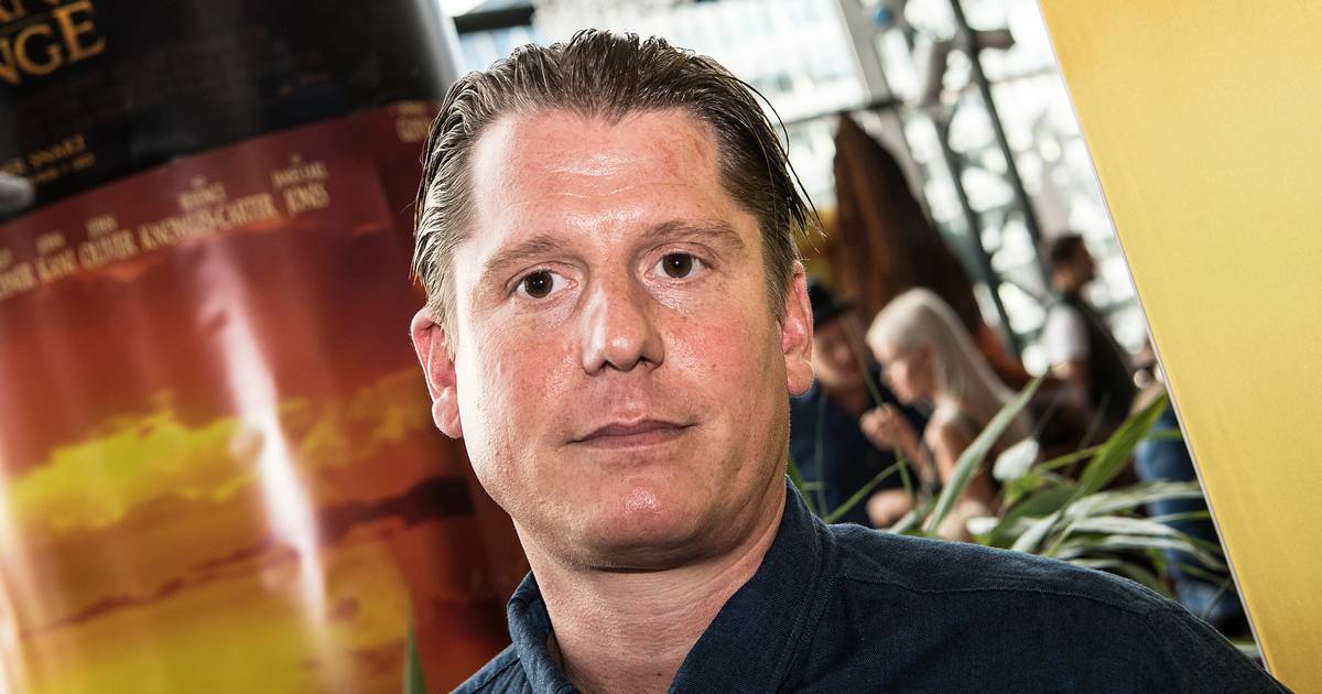 Skuespiller Robert Hansen kendt skyldig i vold mod ekskæreste ...